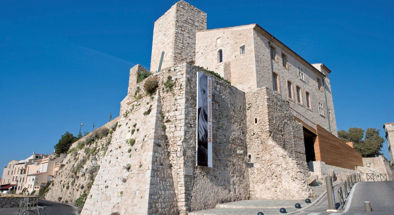 Antibes & Juan-les-Pins Travel Guide - ICONIC RIVIERA