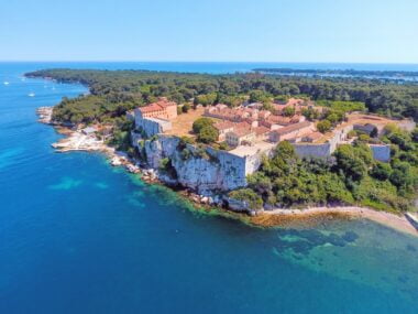 The Lerins Islands Travel Guide - Iles de Lerins - ICONIC RIVIERA
